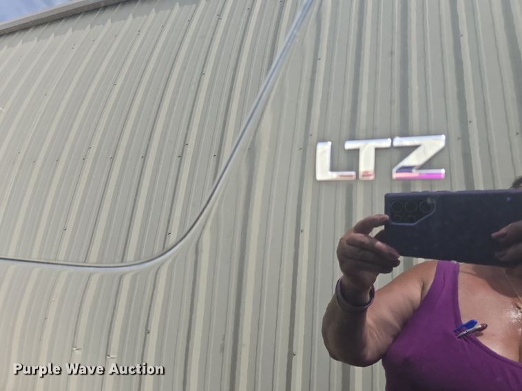 2008 Chevrolet Suburban LTZ SUV in Junction City, KS | Item DM1670 for ...