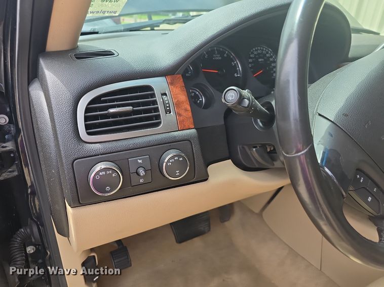 2008 Chevrolet Suburban LTZ SUV in Junction City, KS | Item DM1670 for ...