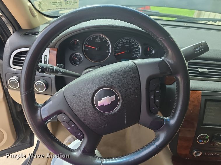 2008 Chevrolet Suburban LTZ SUV in Junction City, KS | Item DM1670 for ...