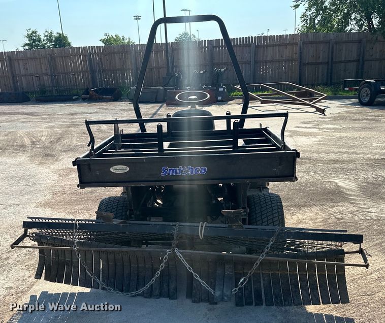 Smithco Sport Truck bunker rake in Overland Park, KS | Item EJ6923 sold | Purple Wave