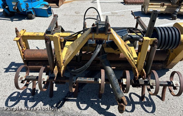 Harley Pro-6 power rake in Clayton, MO | Item EK4791 for sale | Purple Wave