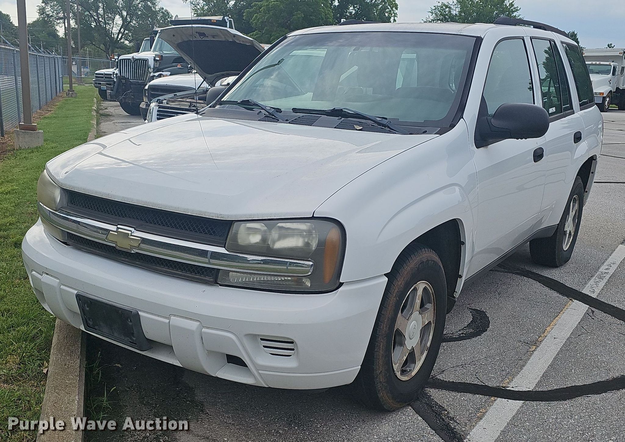 2006 Chevrolet Trail Blazer LS SUV in Springfield, MO | Item EJ5576 for sale | Purple Wave