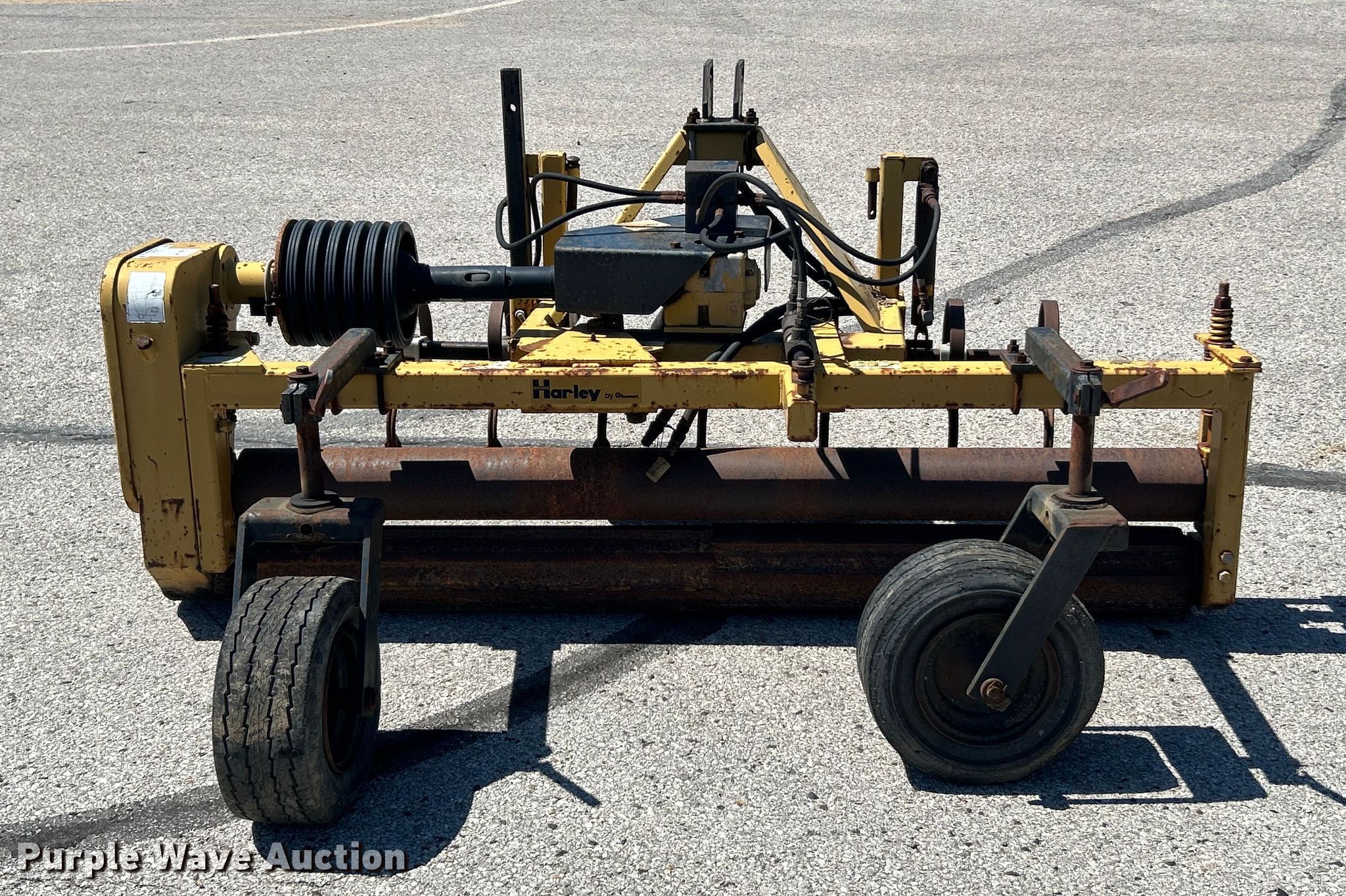 Harley Pro-6 power rake in Clayton, MO | Item EK4791 for sale | Purple Wave