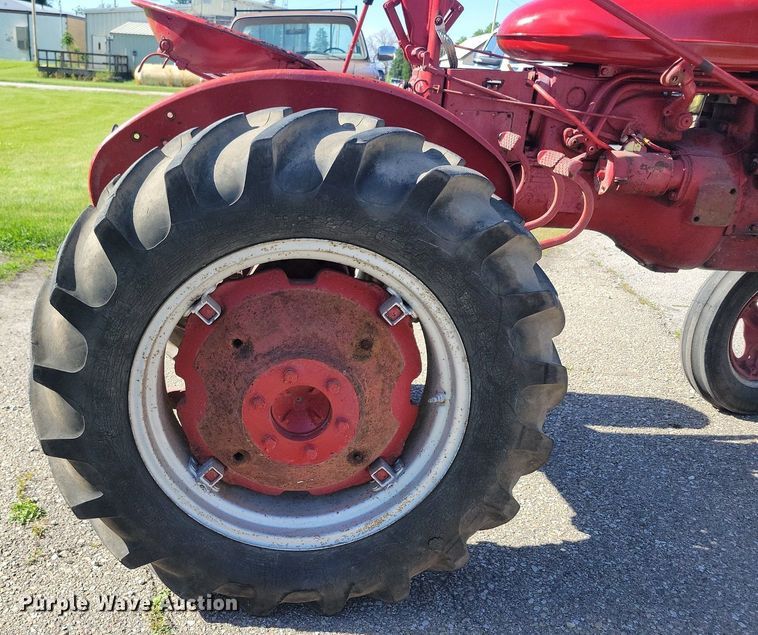 1948 International Harvester Farmall Super A tractor in Alden, IA | Item KA9988 sold | Purple Wave