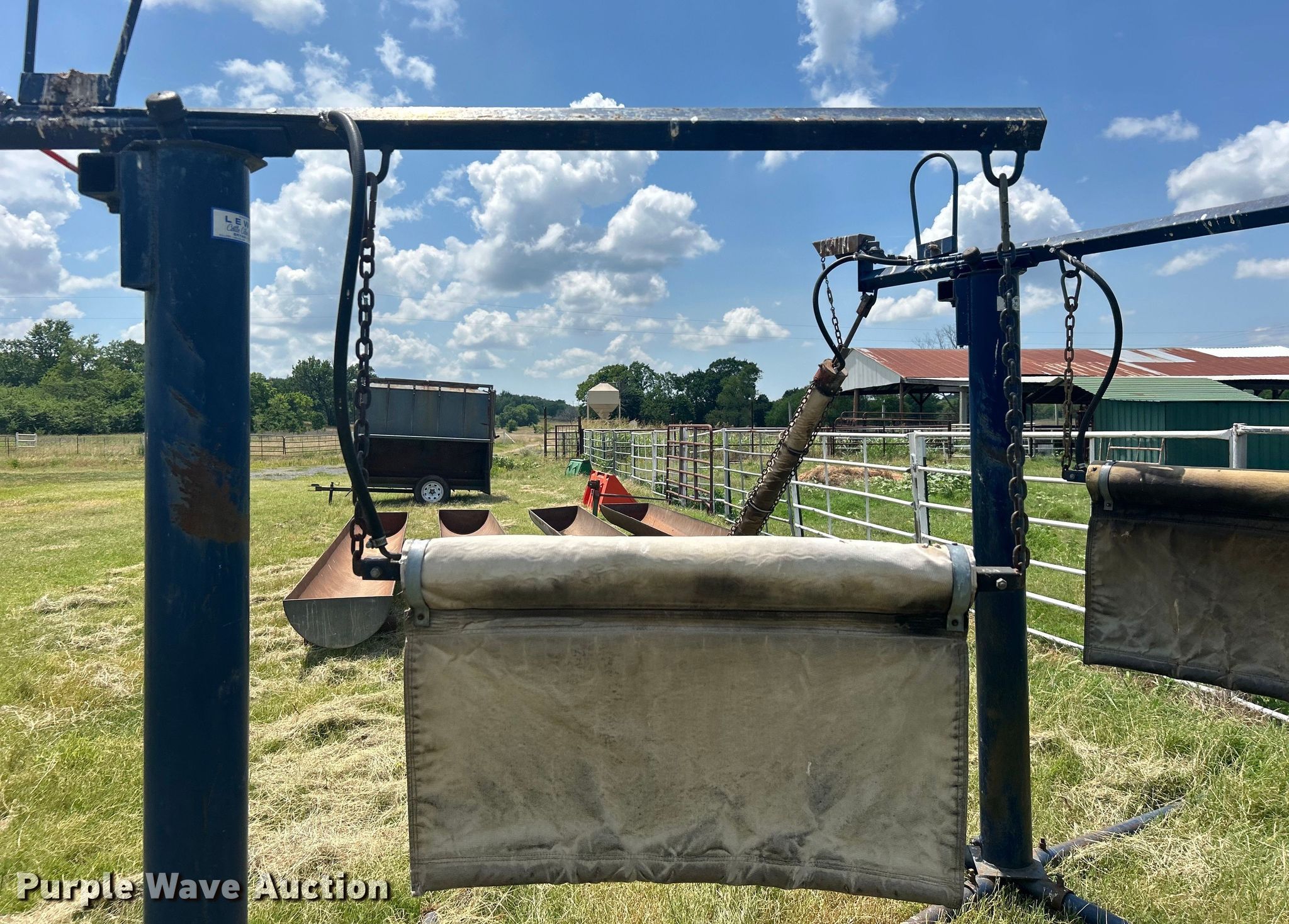 (2) Lewis cattle oilers in Muskogee, OK | Item DO6532 sold | Purple Wave