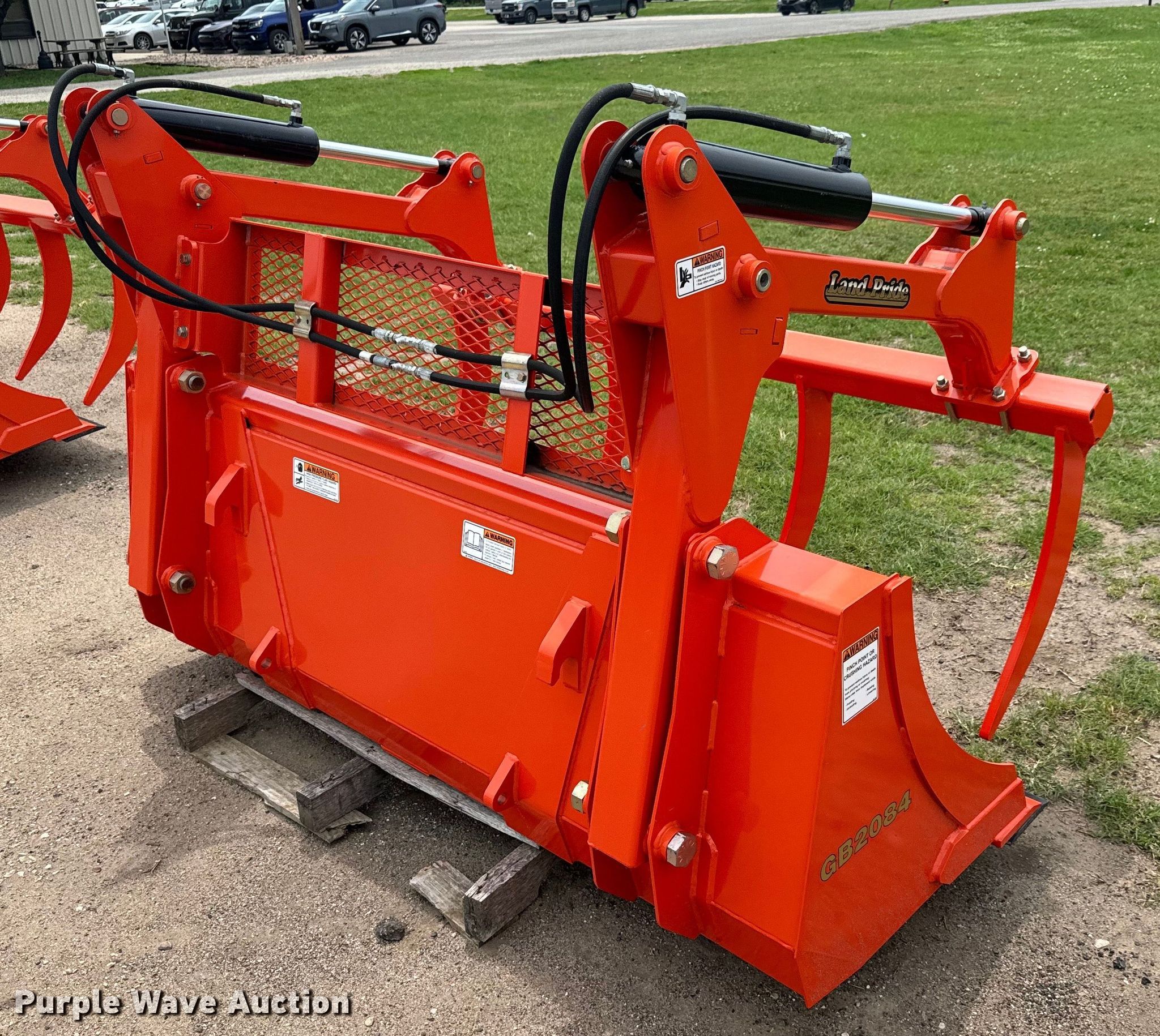 Land Pride GB2084 grapple bucket in Salina, KS | Item NL9967 sold ...
