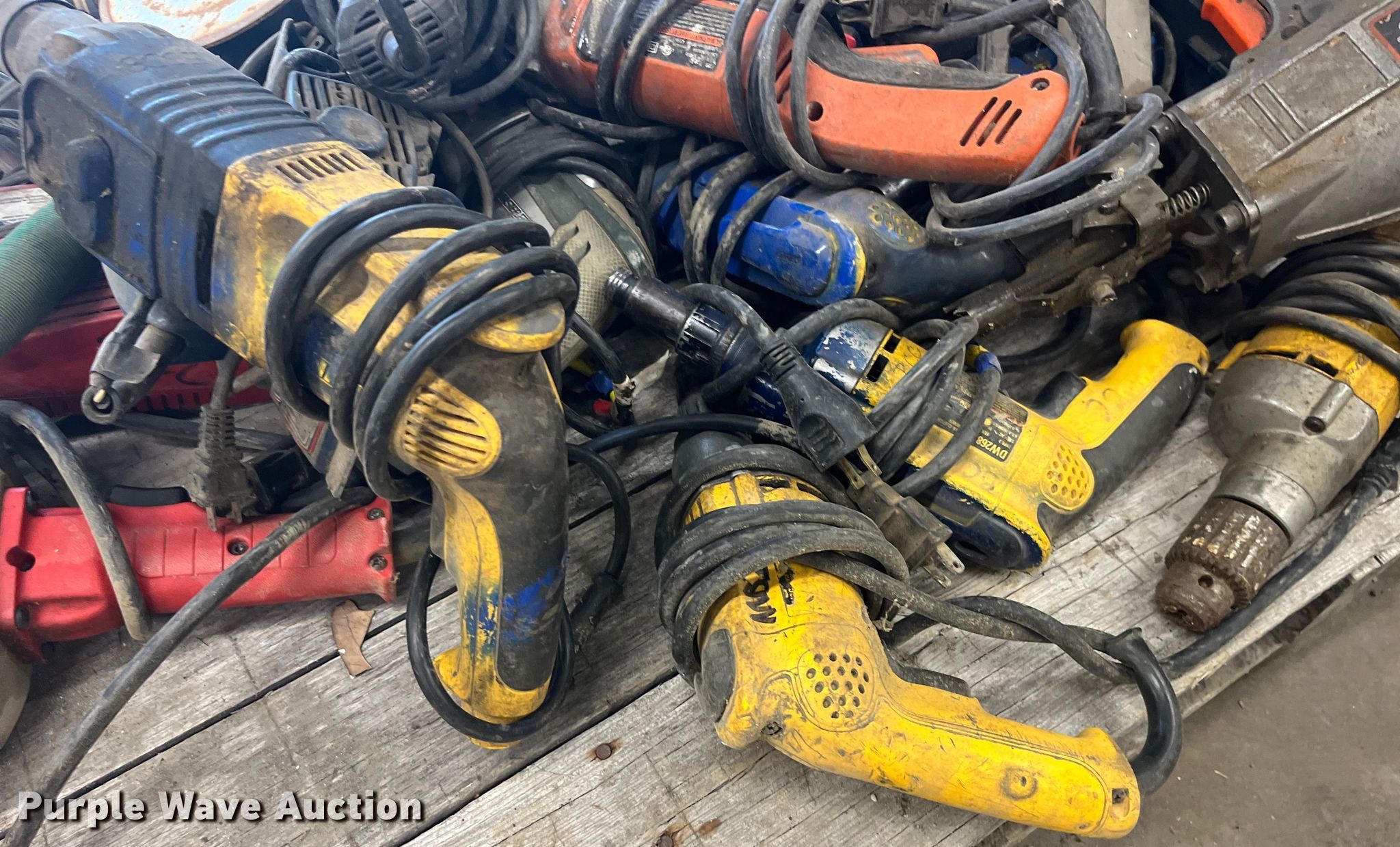 Tools in Ottumwa, IA | Item EK8733 sold | Purple Wave