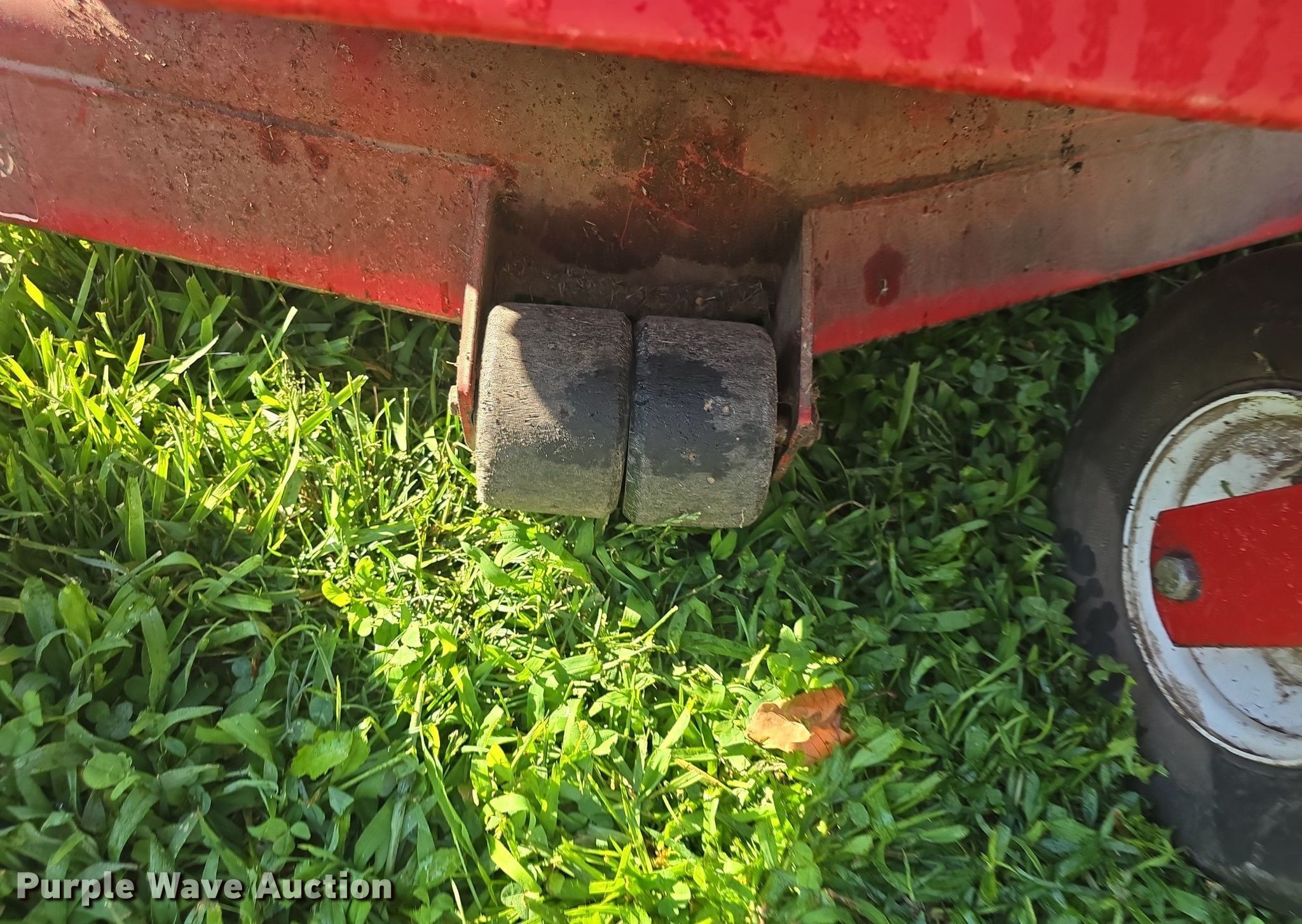 Toro Z149 ZTR lawn mower in Wamego, KS | Item EK6186 for sale | Purple Wave