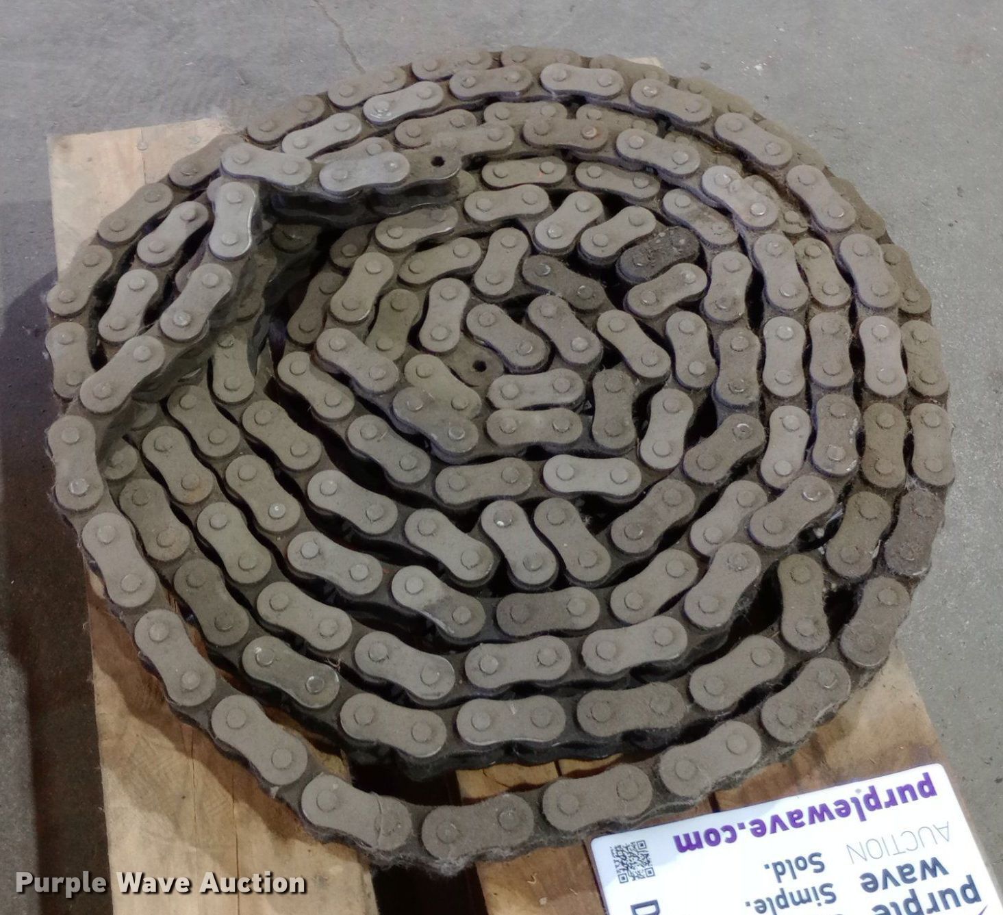 Hitachi 100HE link chain in Hutchinson, KS | Item DP1244 for sale ...