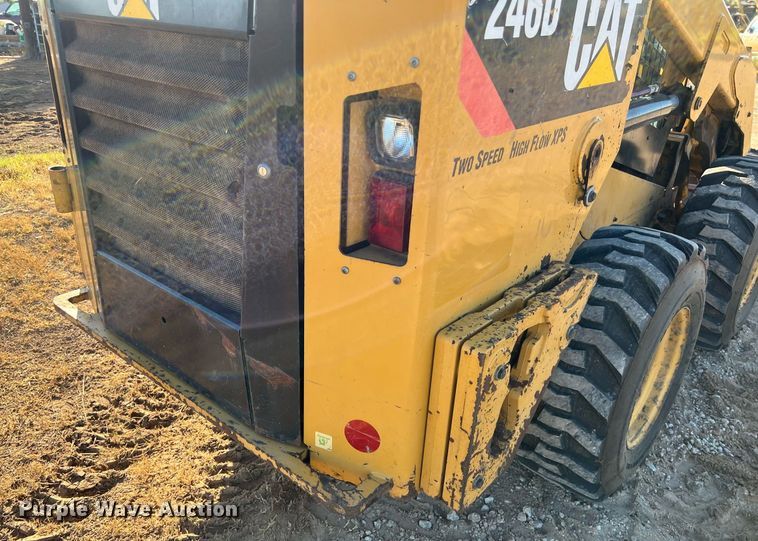 2016 Caterpillar 246D skid steer loader in Floresville, TX | Item ...