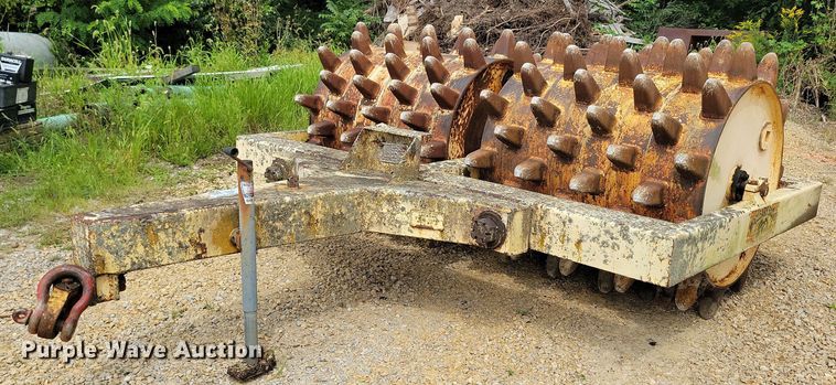 American Steel Works wedge foot roller in Blue Grass, IA | Item DW2263 ...