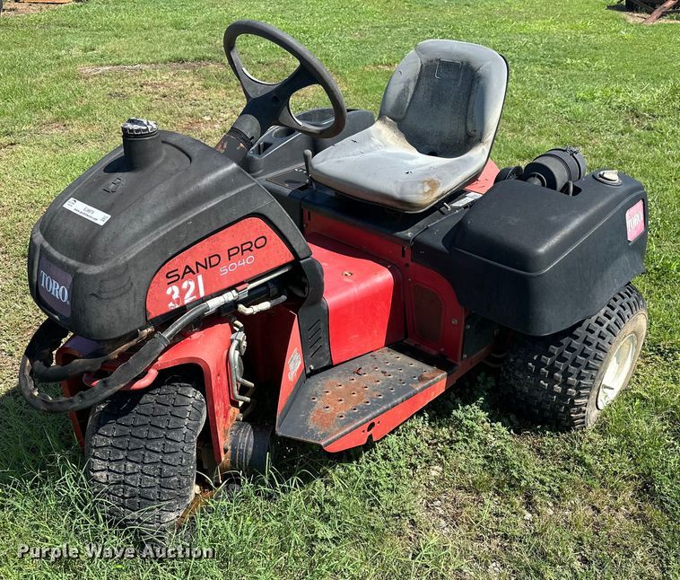 Toro Sand Pro 5040 bunker rake in Stilwell, OK | Item EJ8874 sold ...