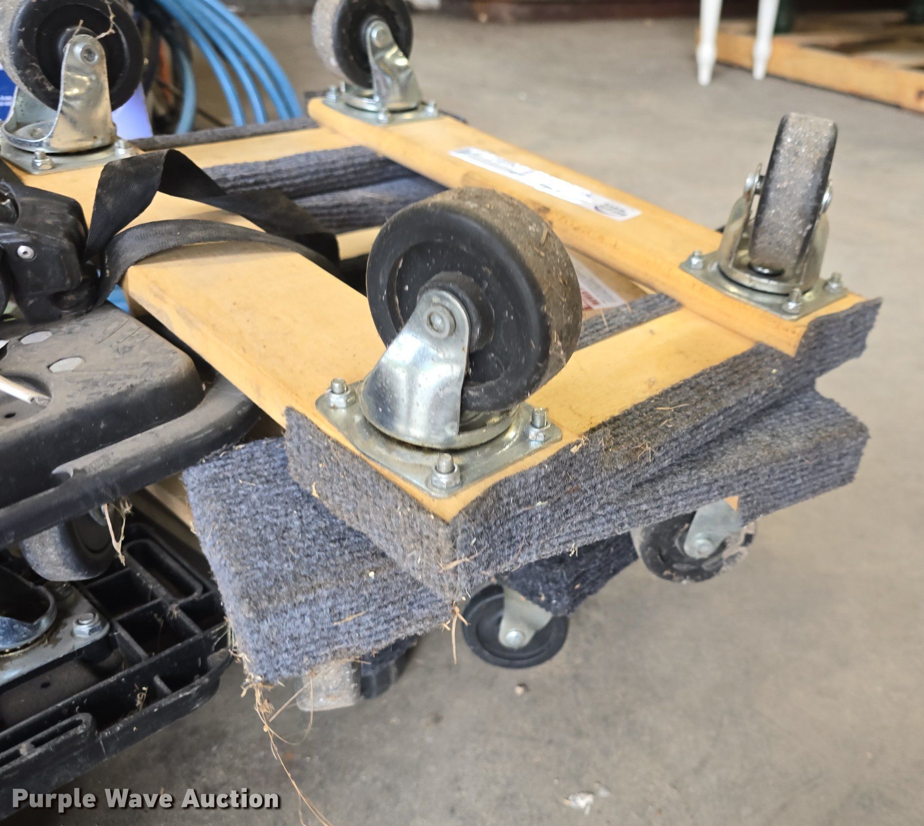 (8) moving carts in Edgerton, KS | Item EK6376 for sale | Purple Wave