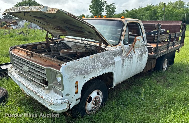 1976 Chevrolet Custome Deluxe 30 flatbed pickup truck in Ardmore, OK ...
