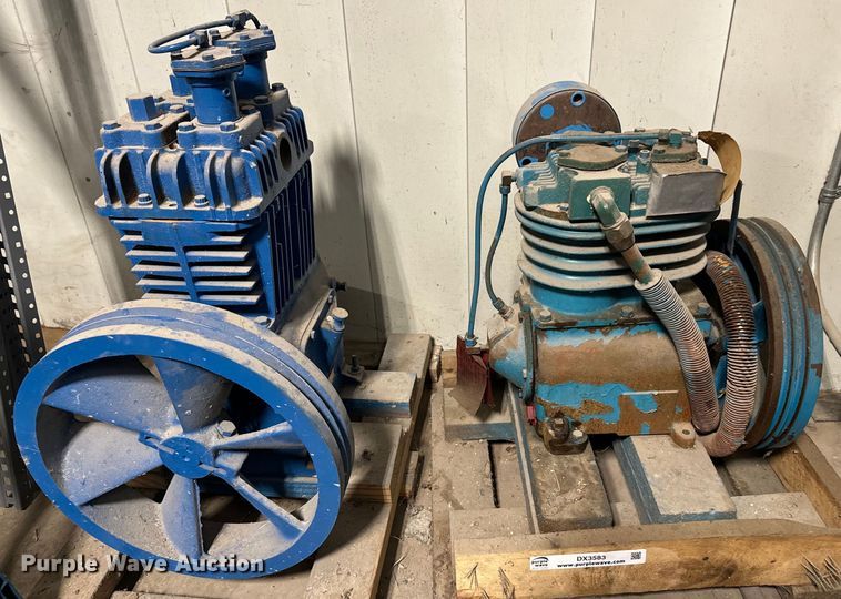 (2) Quincy air compressor pumps in Hays, KS | Item DX3583 sold | Purple ...