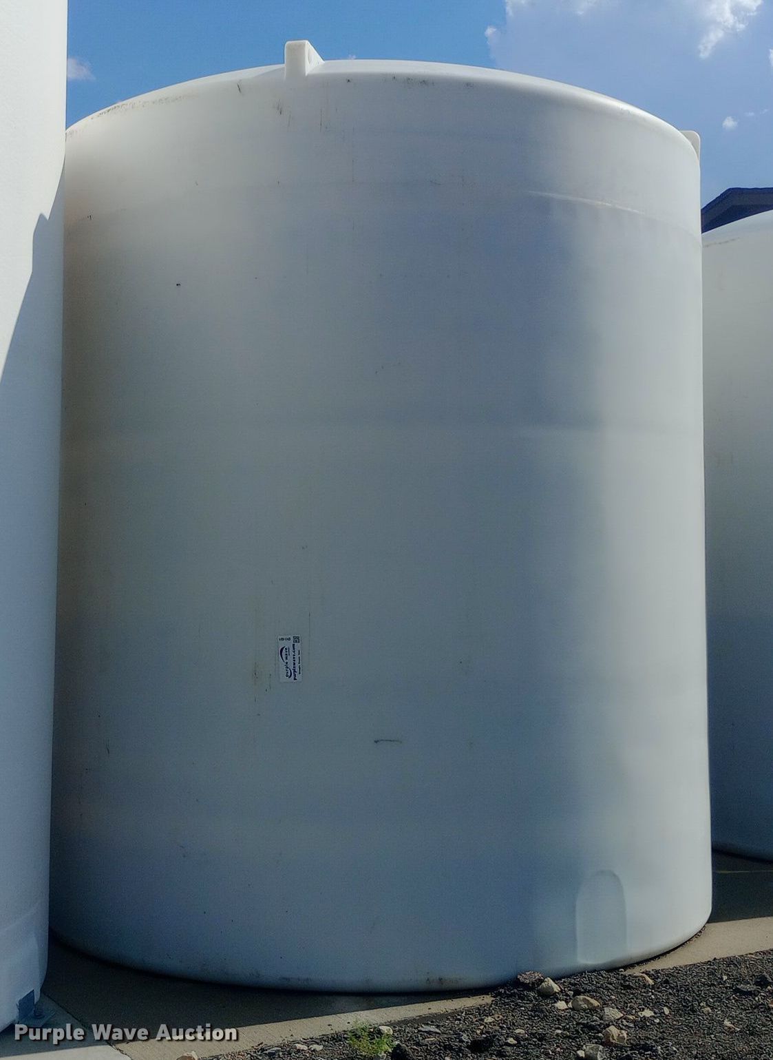 Salt brine tank in El Dorado, KS | Item DH1404 sold | Purple Wave
