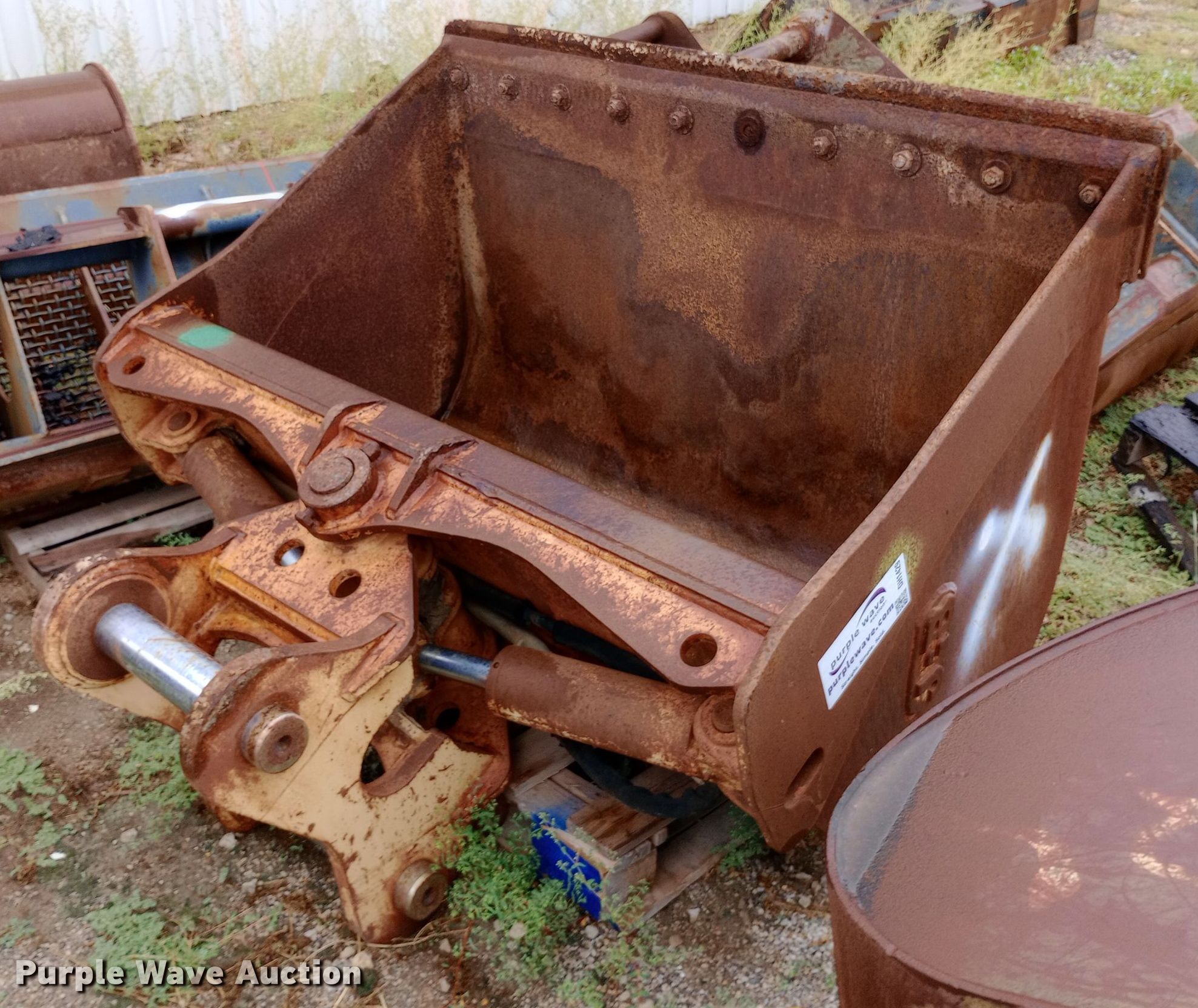 JiB 60" W excavator bucket in Tulsa, OK | Item DH1429 for sale | Purple ...