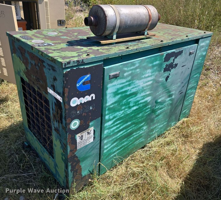 Onan 20GGDB generator in Topeka, KS | Item EK2102 sold | Purple Wave