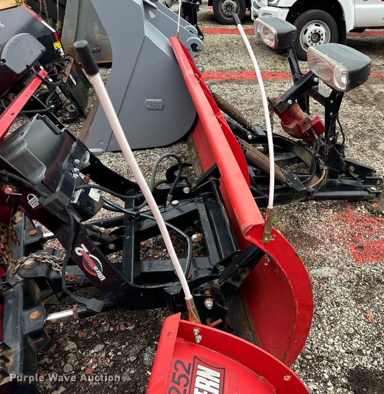Western Pro Plus Ultra Finish snow plow in Wheeling, IL | Item DV5961 ...