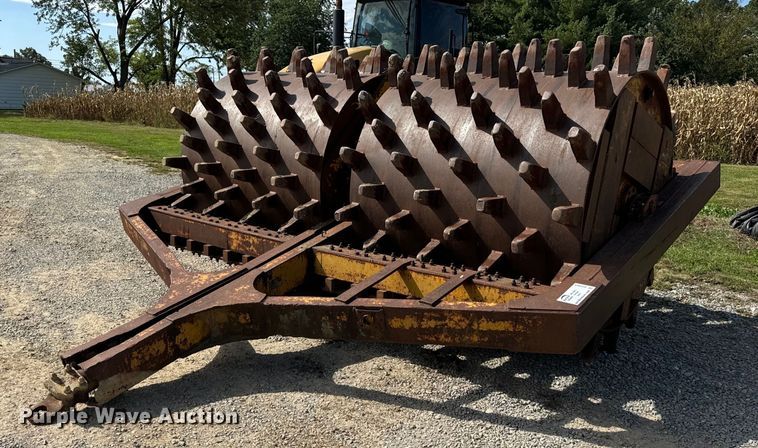 Shovel supply Co 120 wedge foot roller in Olney, IL | Item DT2041 for ...
