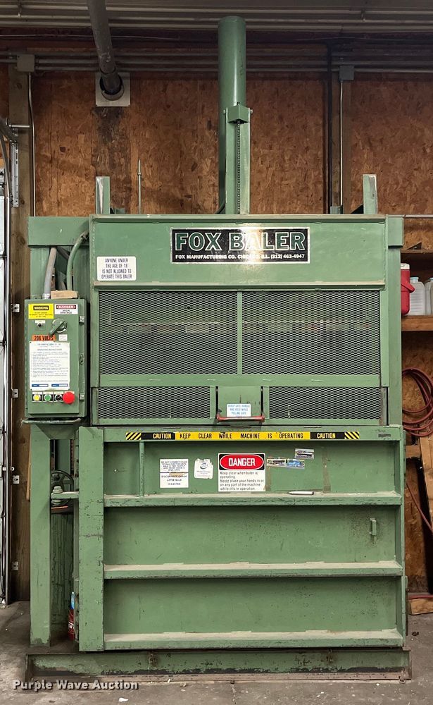 Fox 60 cardboard baler in Albia, IA | Item LC9230 sold | Purple Wave