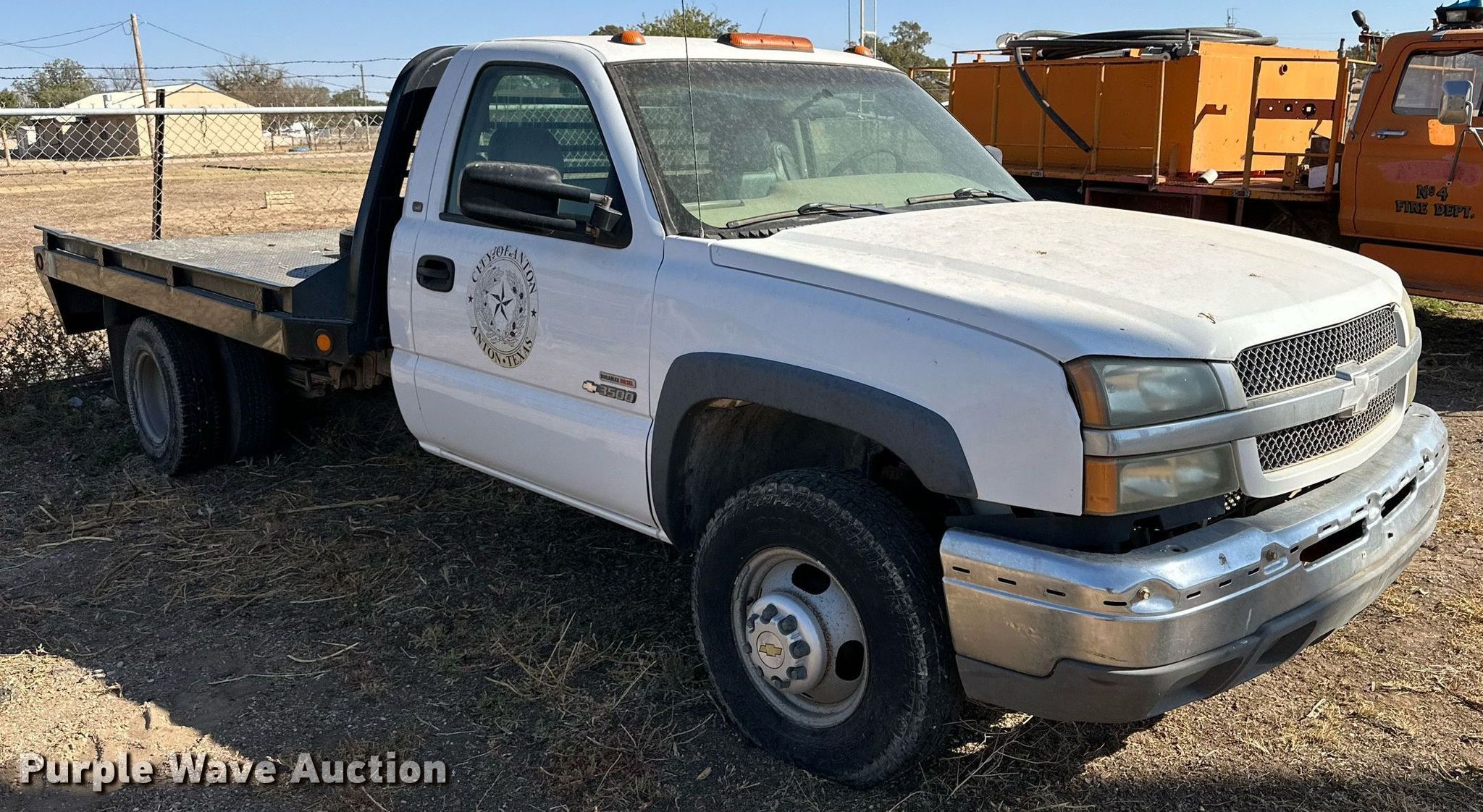 2003 Chevrolet Silverado 3500 flatbed truck in Anton, TX | Item DP5916 ...