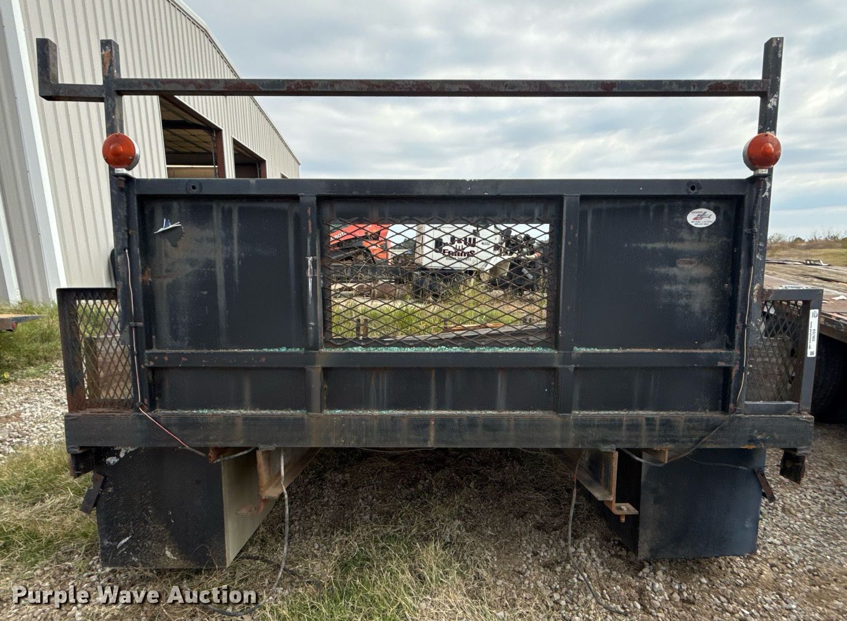 Flatbed in Arkoma, OK | Item EG7903 sold | Purple Wave