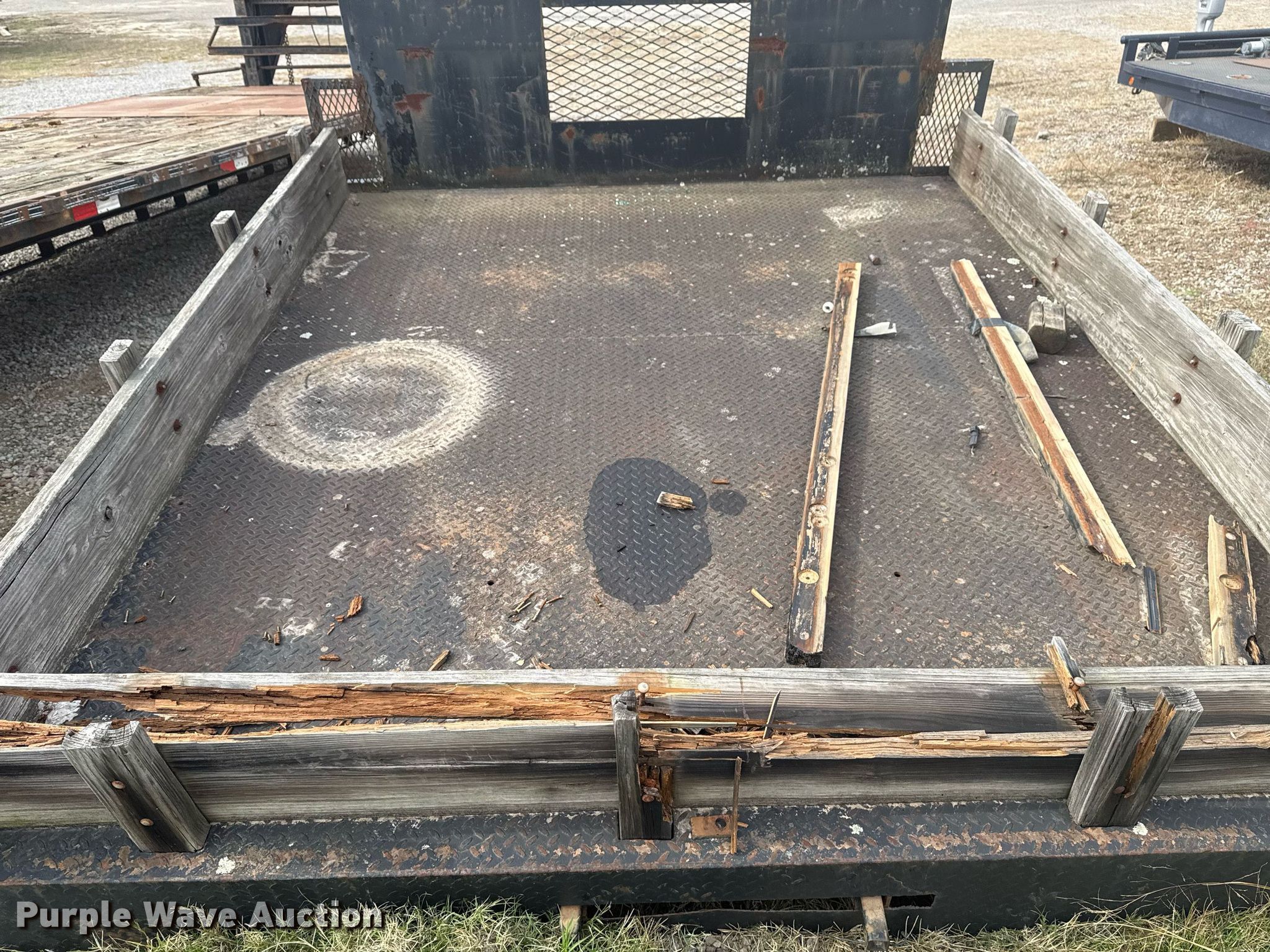 Flatbed in Arkoma, OK | Item EG7903 sold | Purple Wave