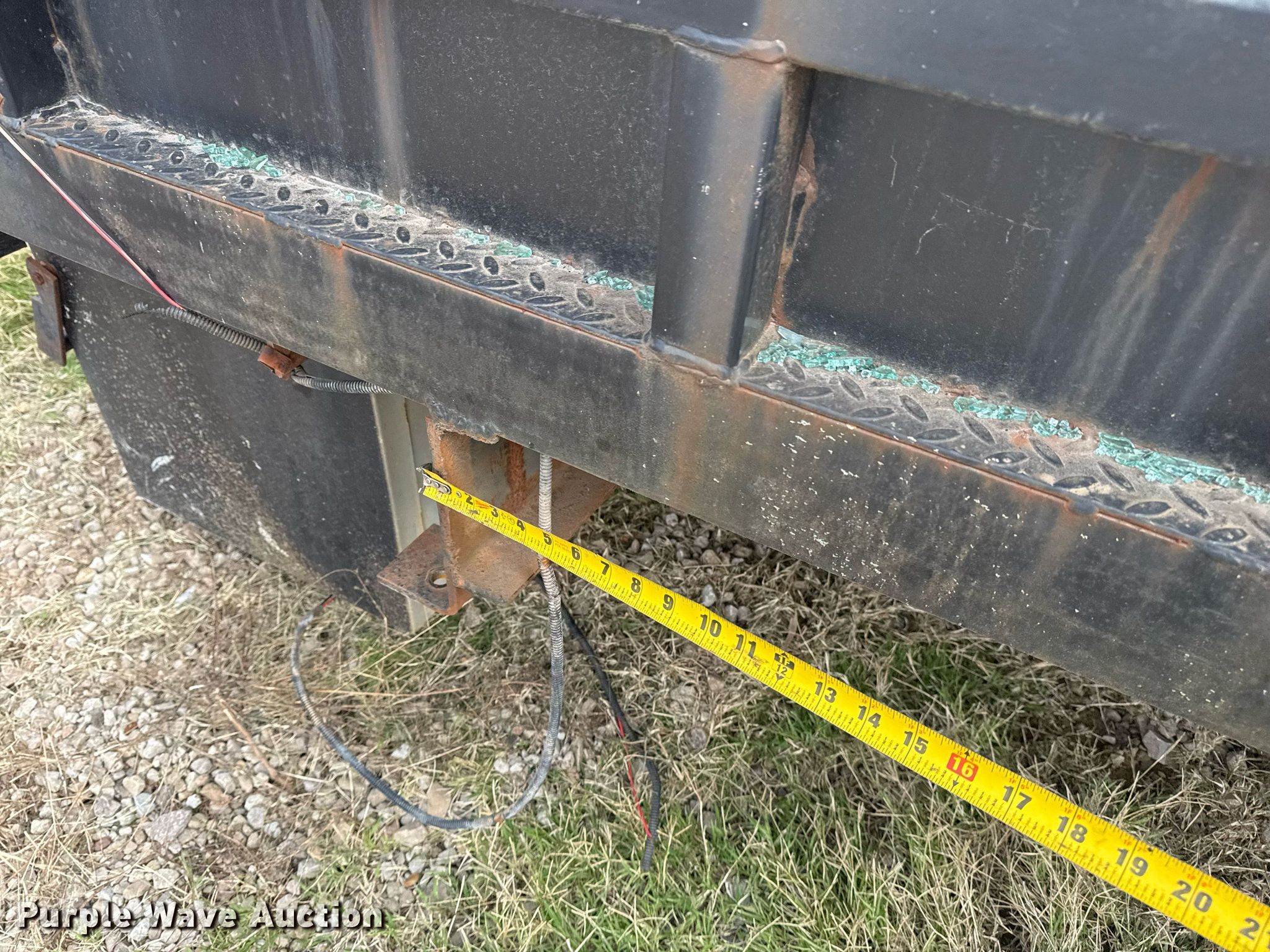 Flatbed in Arkoma, OK | Item EG7903 sold | Purple Wave