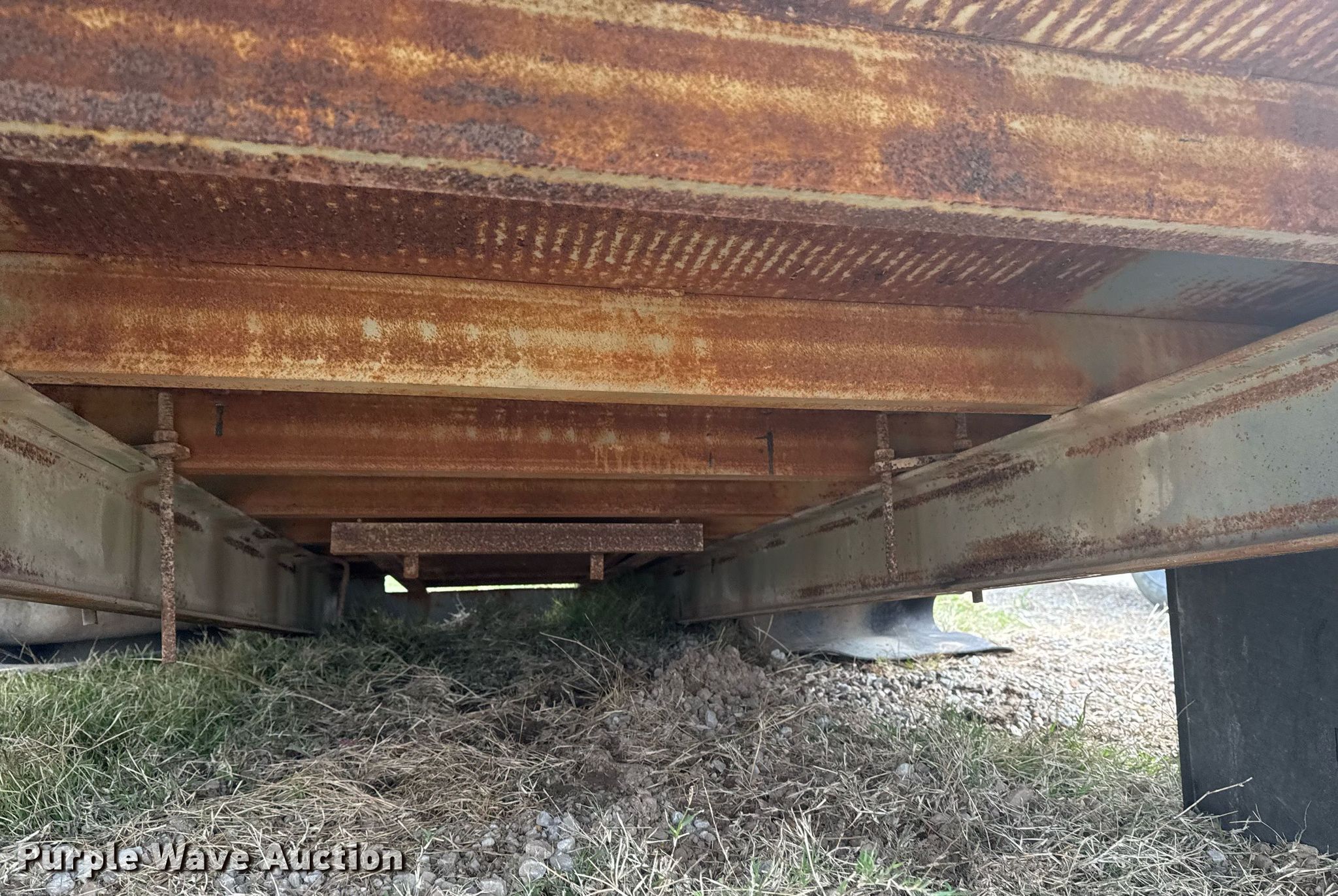 Flatbed in Arkoma, OK | Item EG7903 sold | Purple Wave