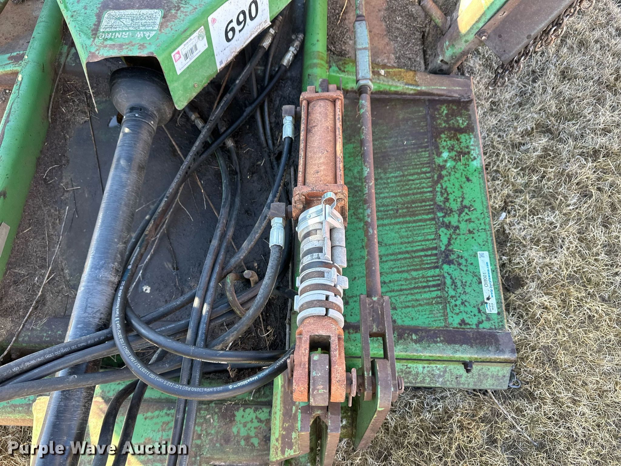 John Deere 1508 batwing rotary mower in Cimarron, KS | Item ER8316 for ...