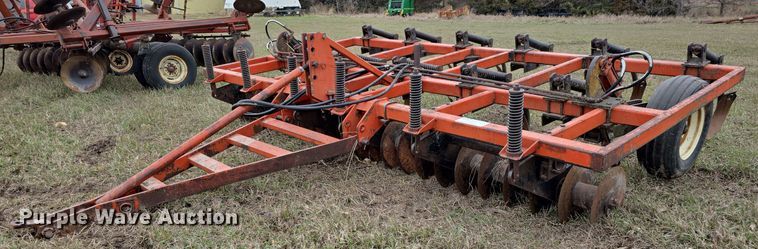 Case disk ripper in Seneca, KS | Item DV0074 for sale | Purple Wave