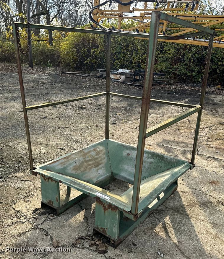 Grain bagger stand in Covington, OH | Item DX1547 for sale | Purple Wave