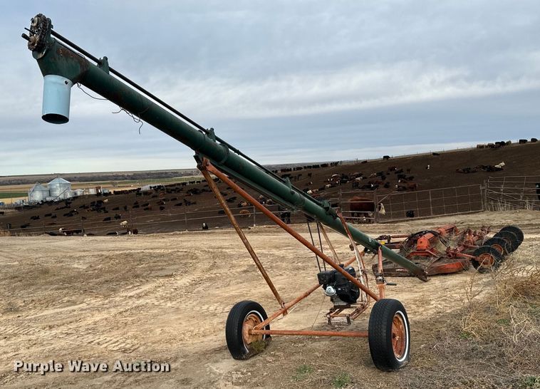 Auger in Danbury, NE | Item EH0011 for sale | Purple Wave