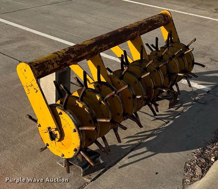 Aerator in Hays, KS | Item DX3875 for sale | Purple Wave