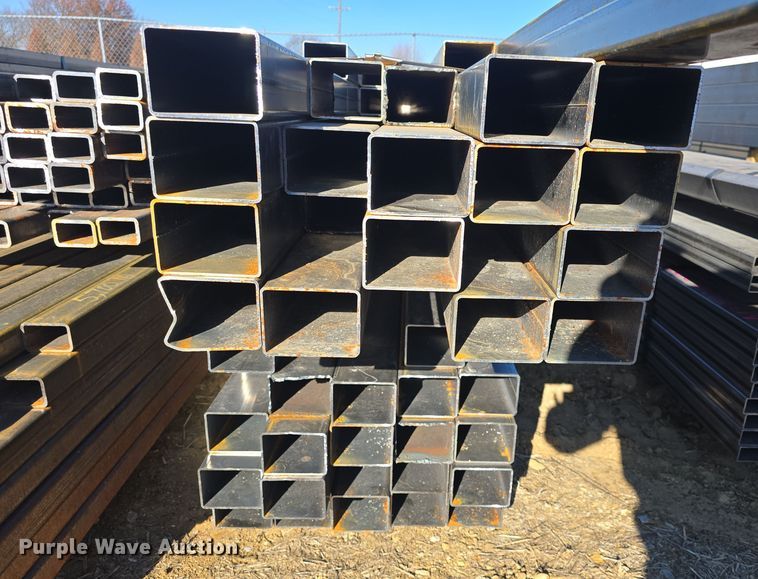 (2) bundles of square tubing in Hoyt, KS | Item NI9303 for sale ...