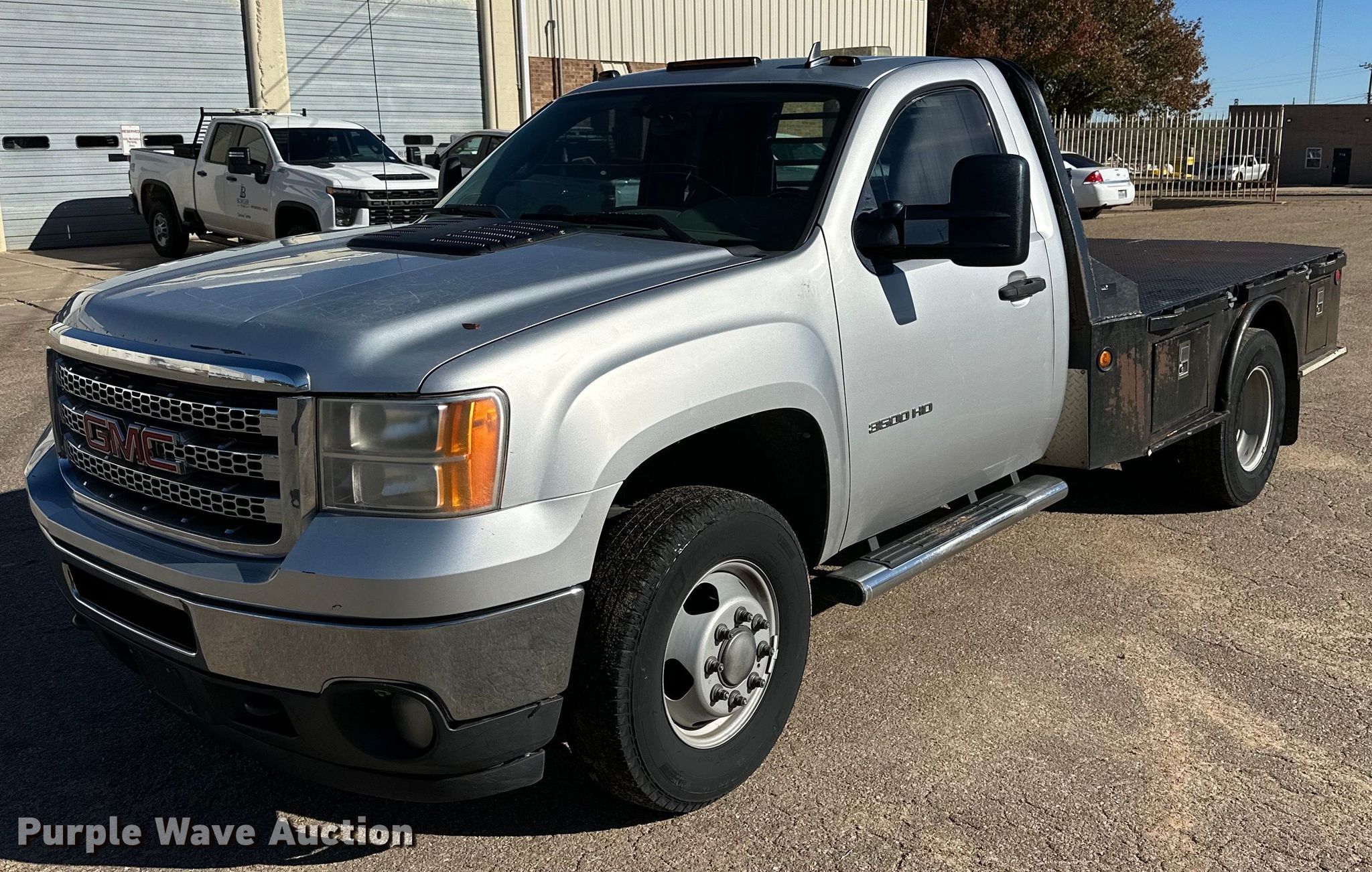 2012 GMC Sierra 3500HD flatbed pickup truck in Borger, TX | Item DP5977 ...