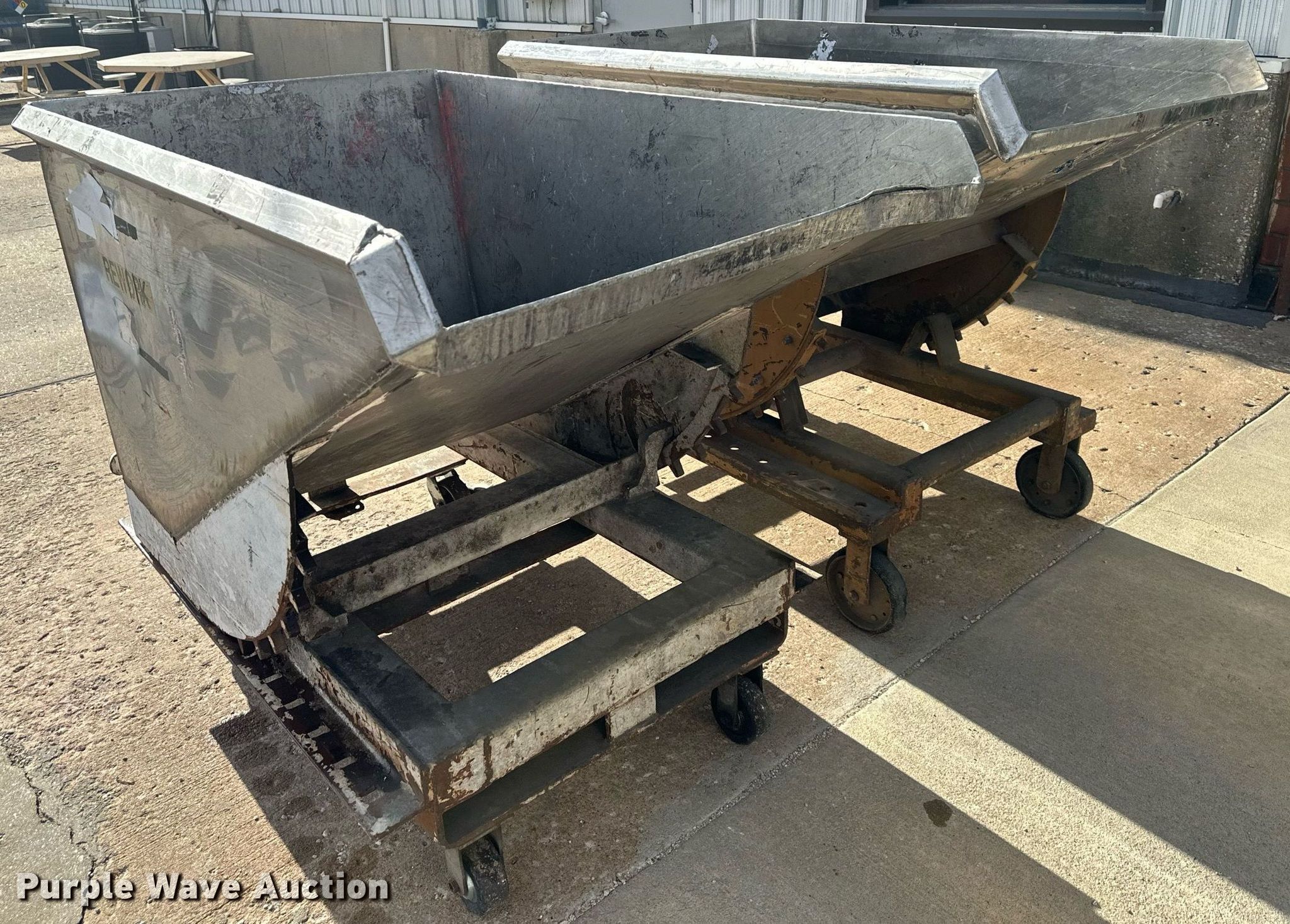 (2) forklift dump hoppers in Topeka, KS | Item DQ6474 sold | Purple Wave