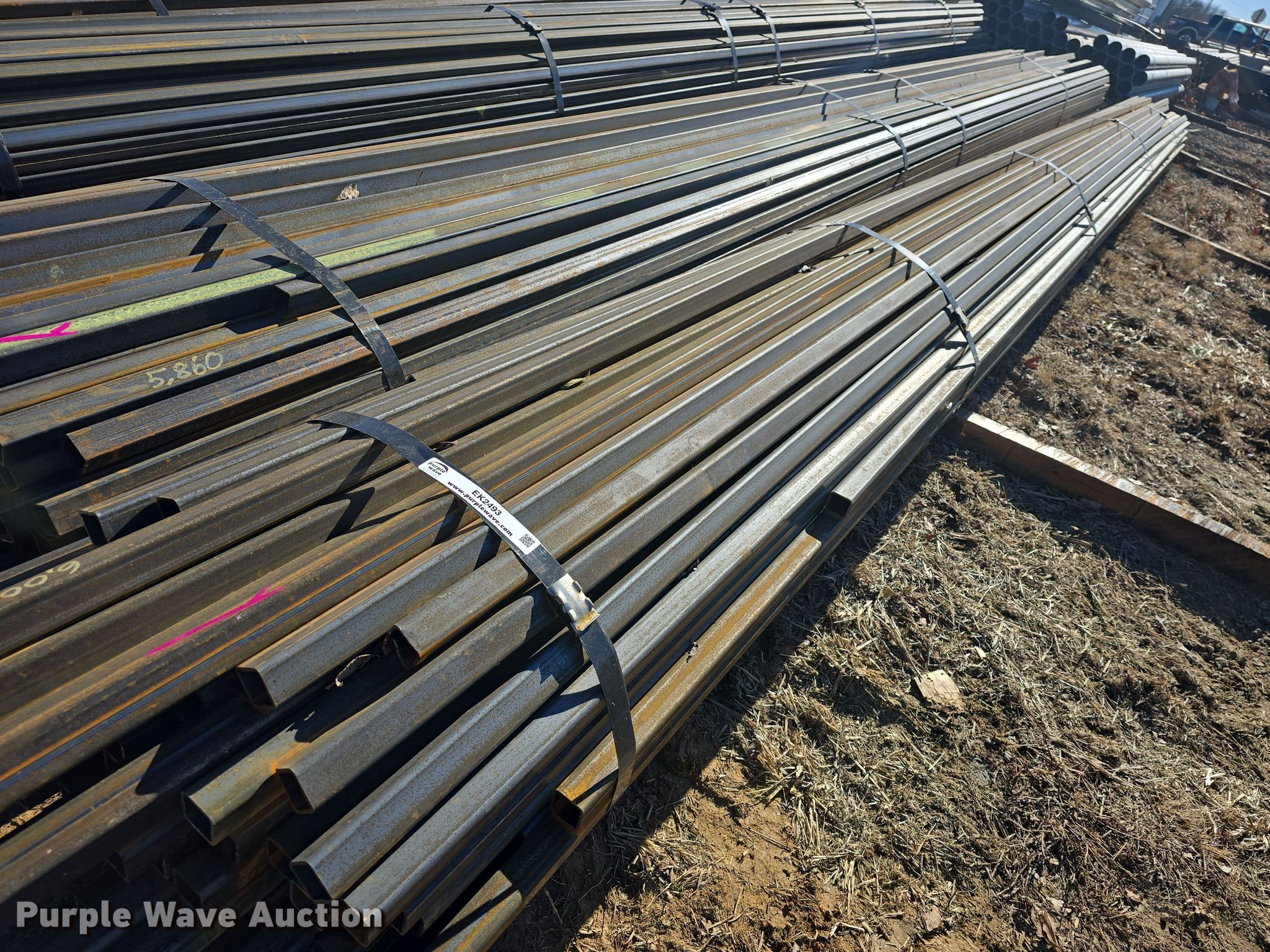 (2) bundles of square tubing in Hoyt, KS | Item EK2493 sold | Purple Wave