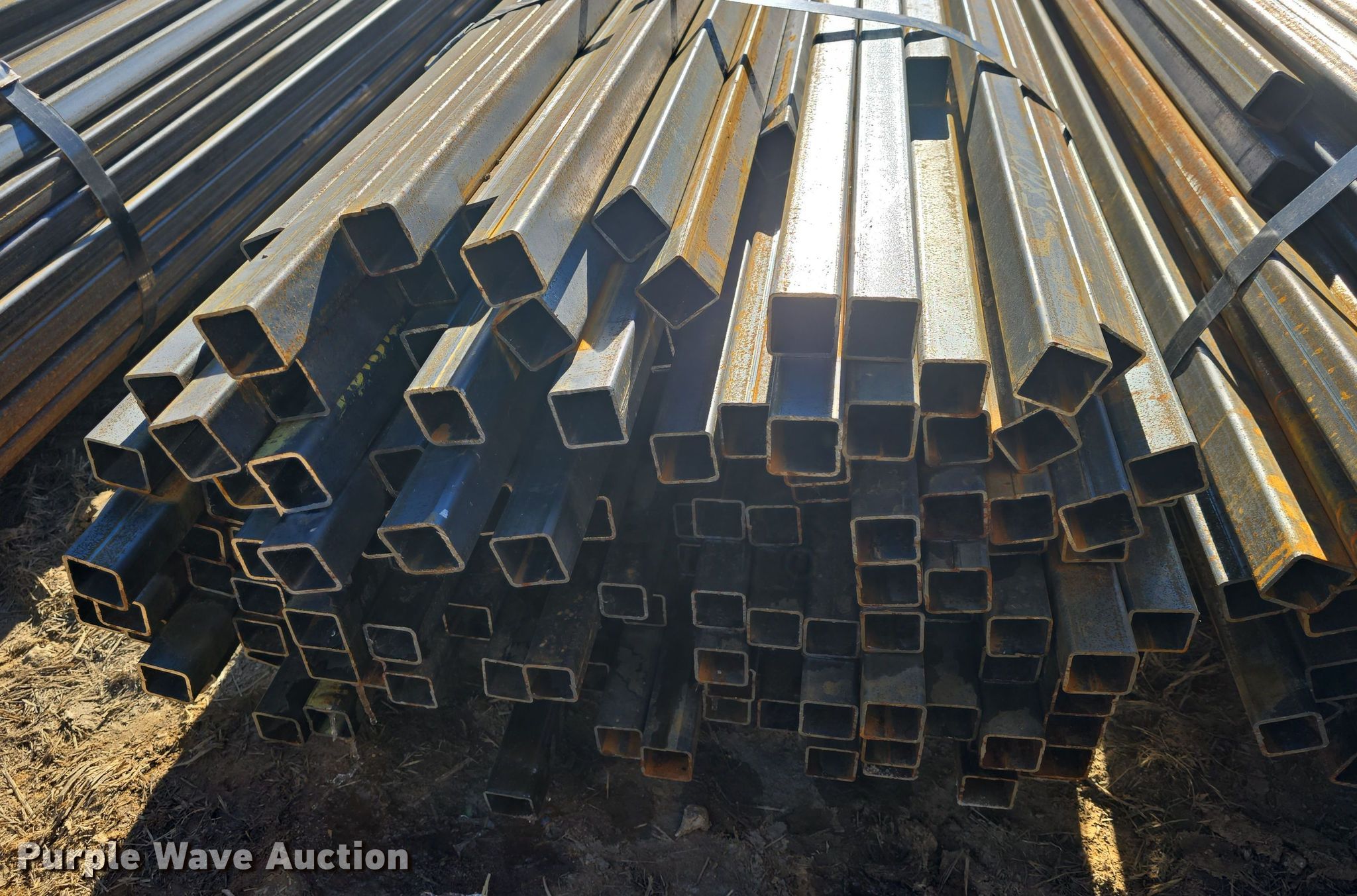 (2) bundles of square tubing in Hoyt, KS | Item EK2493 sold | Purple Wave