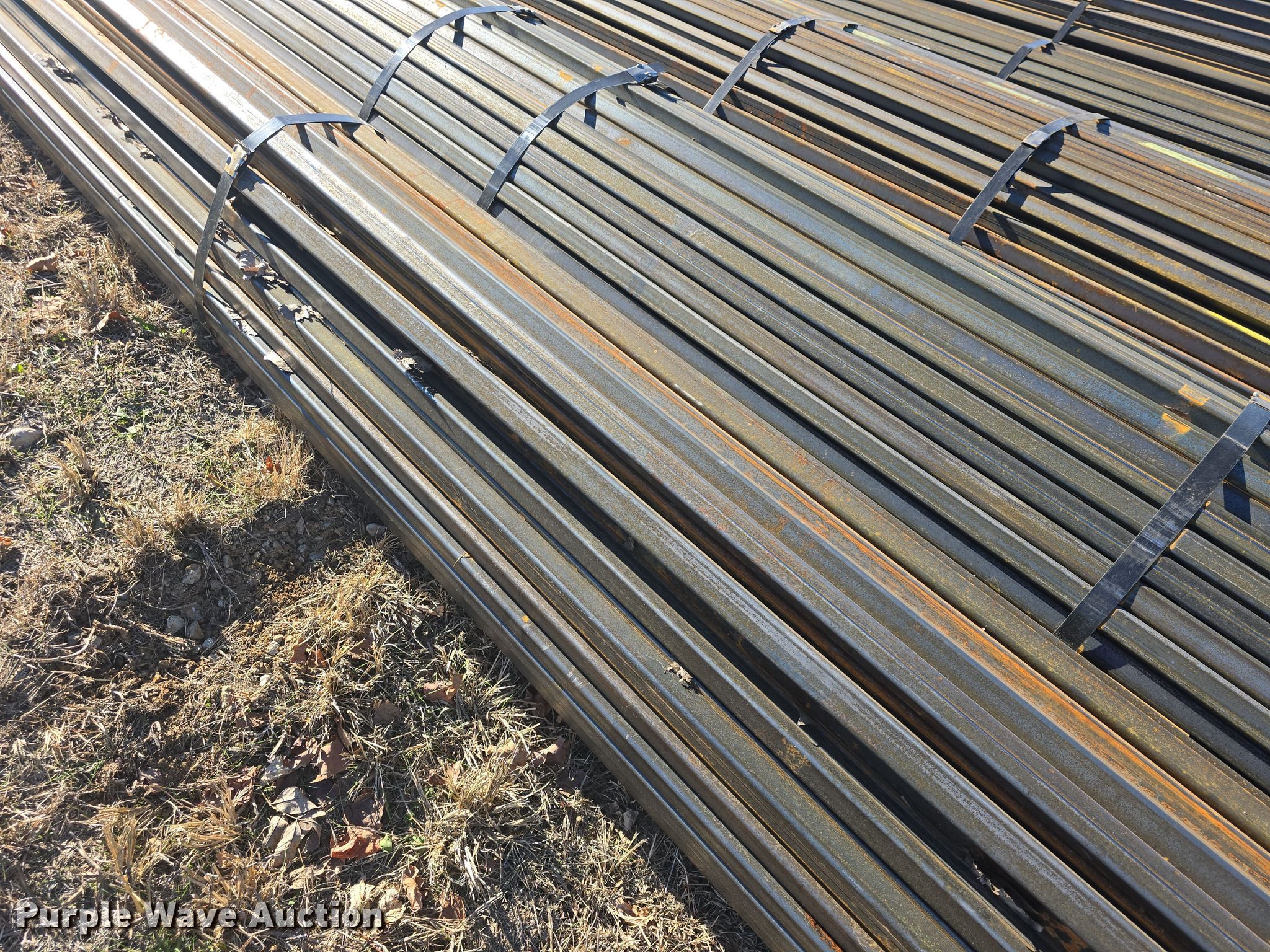 (2) bundles of square tubing in Hoyt, KS | Item EK2494 sold | Purple Wave
