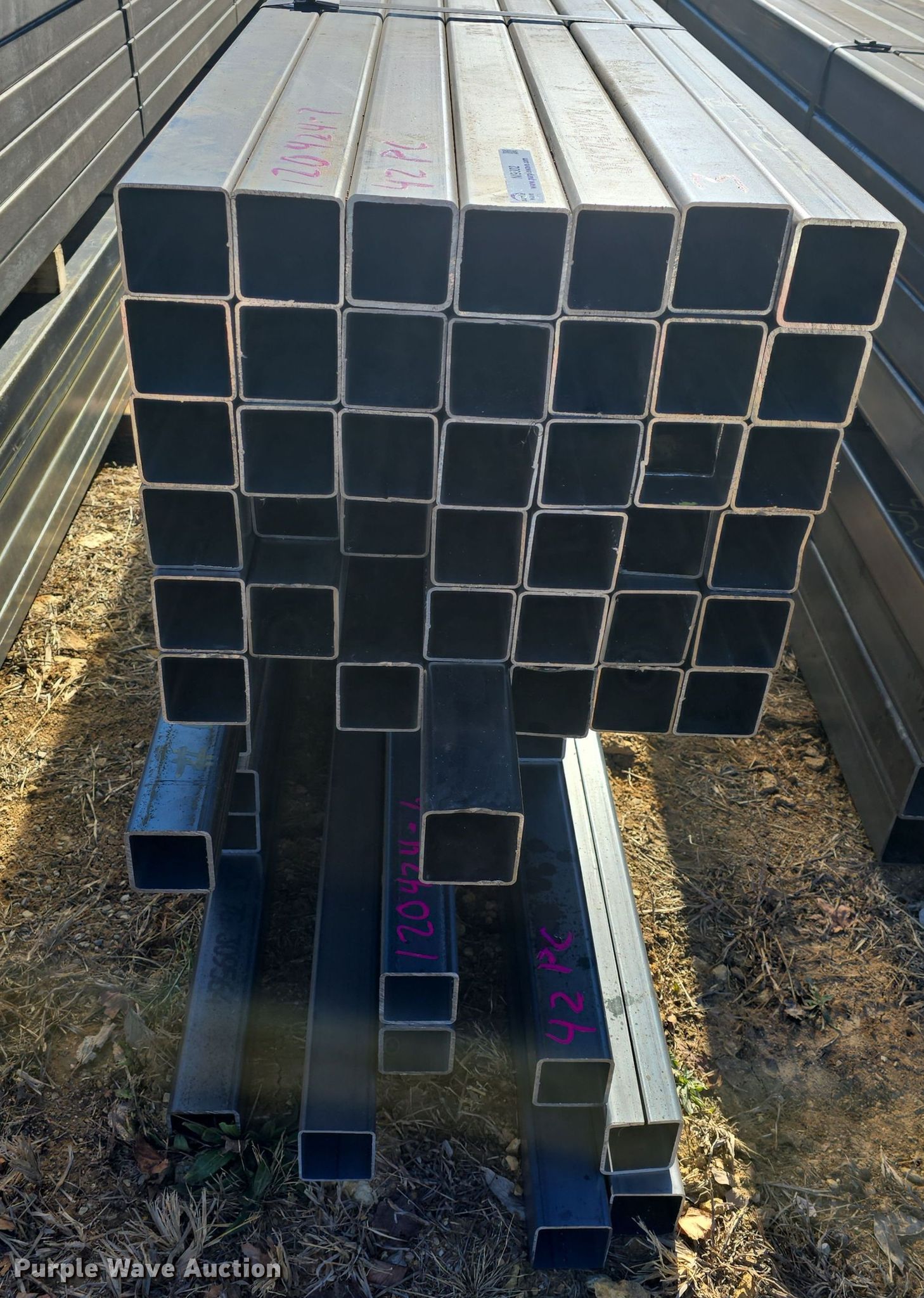 (2) bundles of square tubing in Hoyt, KS | Item NI9302 sold | Purple Wave