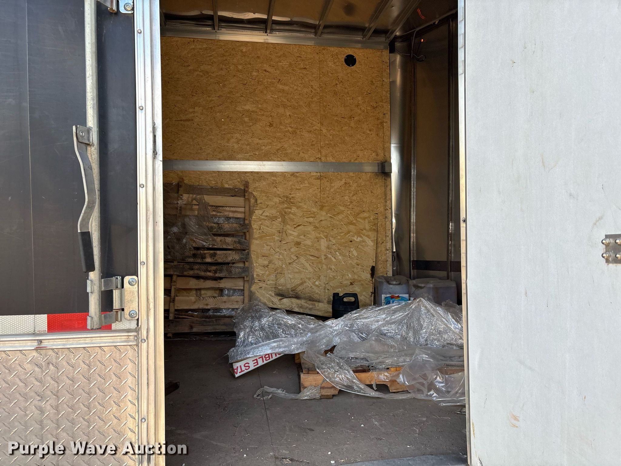 2019 Novae Corp H10118TFTV enclosed cargo trailer in Fort Worth, TX ...