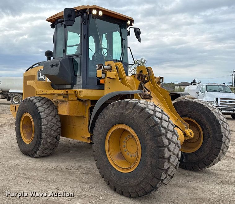 2019 John Deere 544L wheel loader in Pflugerville, TX | Item EJ3342 sold | Purple Wave