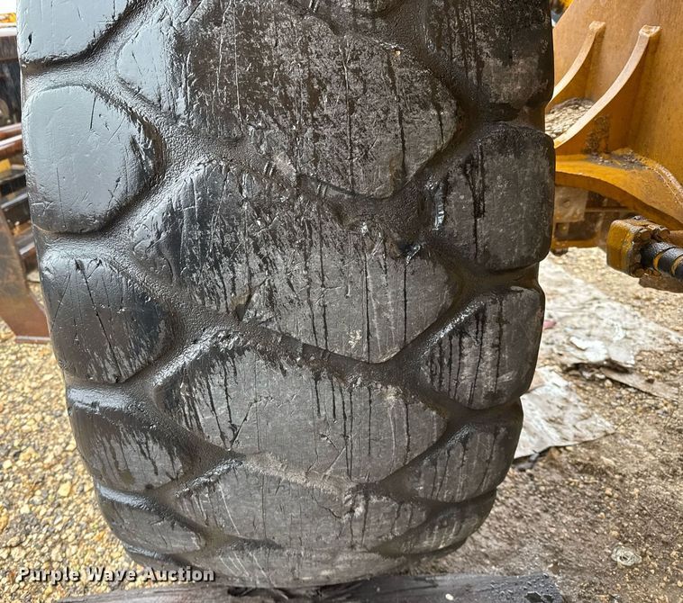 Kawasaki 70ZV-2 wheel loader in Pflugerville, TX | Item EJ3349 sold | Purple Wave