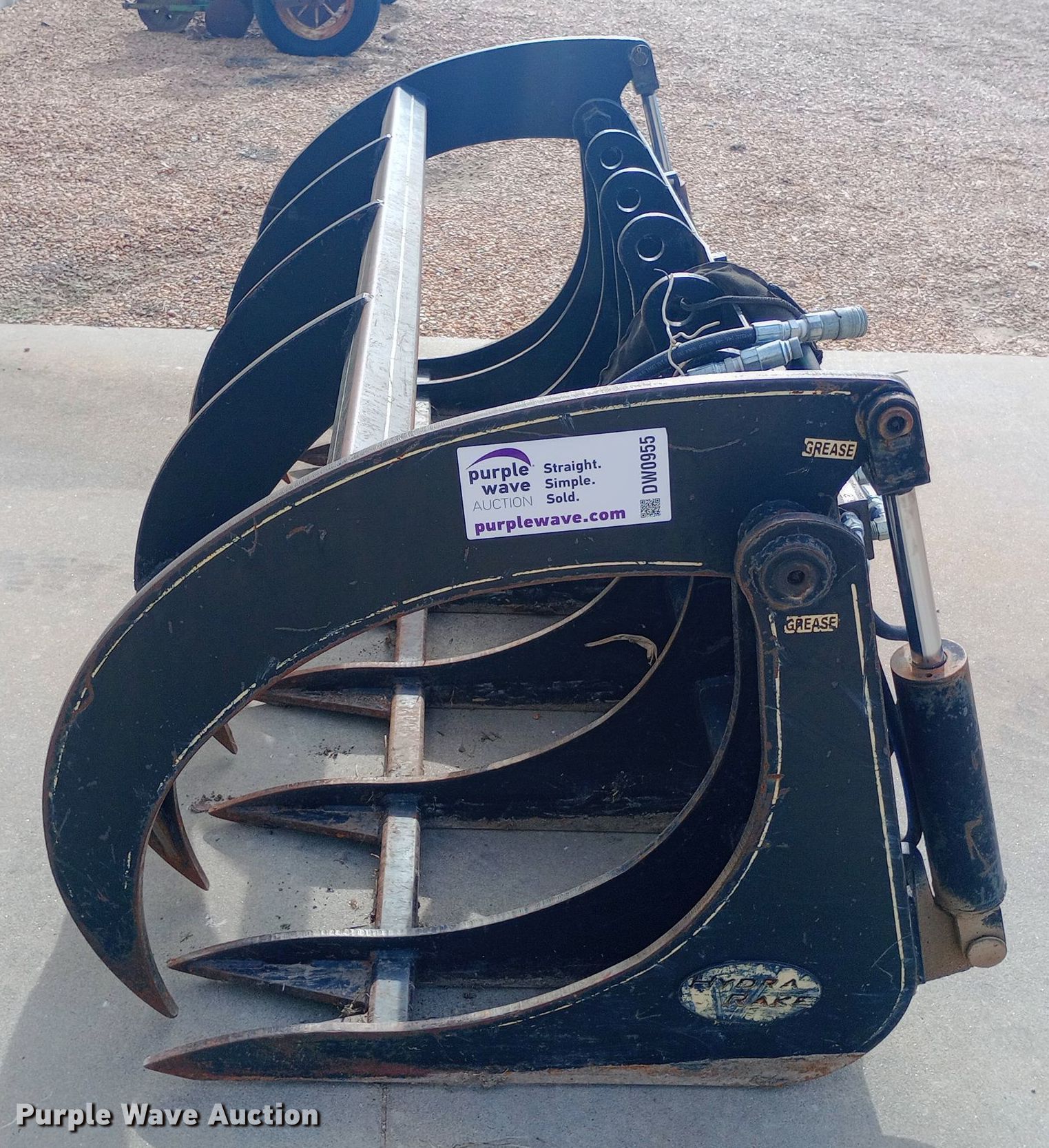 M&M Hydra Rake skid steer grapple bucket in Geuda Springs, KS | Item ...