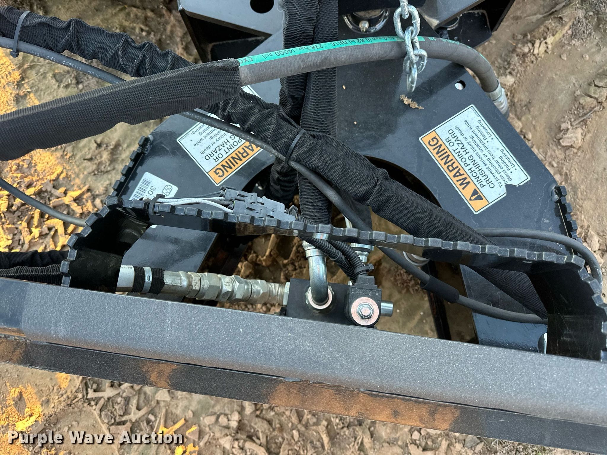 2020 Kubota AB84 84" W skid steer broom in Okmulgee, OK | Item EJ5198 ...