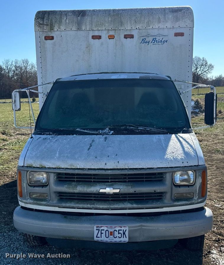 1997 Chevrolet Express G3500 box truck in Tipton, MO | Item DP6794 sold ...