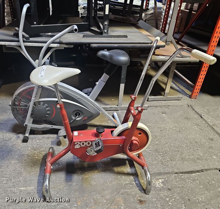 (2) exercise bikes in Leavenworth, KS | Item NI9327 sold | Purple Wave