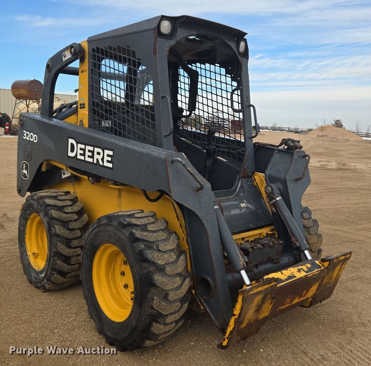 2012 John Deere 320D skid steer loader in Karval, CO | Item DT7021 sold | Purple Wave